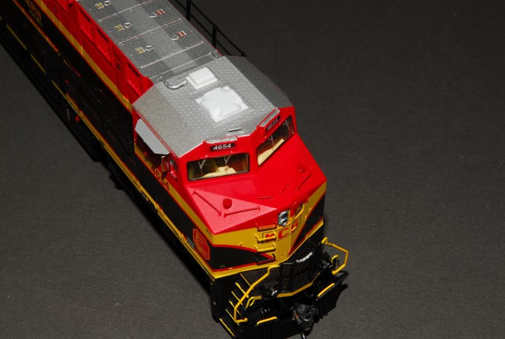 My REVIEW OF THE INTERMOUNTAIN GEVO ES44AC IN HO... - General Discussion (Model Railroader ...
